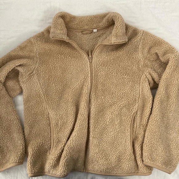 Uniqlo | Tops | Uniqlo Beige Fluffy Zip Up Jacket | Poshmark